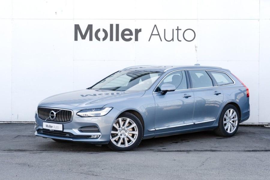 Blue Volvo V90 2019 in Riga, with an engine capacity of 2.00 L and mileage of 121 thousand km for 19550 €, photo 1 on AUTOMOTO.COM.LV