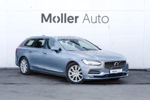 Blue Volvo V90 2019 in Riga, with an engine capacity of 2.00 L and mileage of 121 thousand km for 19550 €, photo 3 on AUTOMOTO.COM.LV