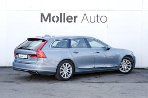 Blue Volvo V90 2019 in Riga, with an engine capacity of 2.00 L and mileage of 121 thousand km for 19550 €, photo 5 on AUTOMOTO.COM.LV
