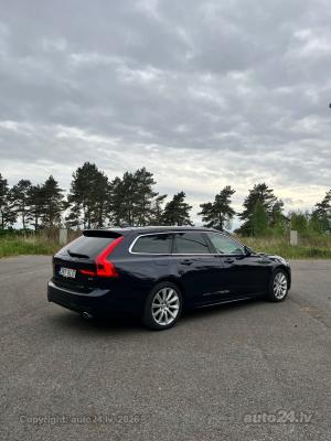 Zils Volvo V90 2019 Tallina, ar dzinēja tilpumu 2.00 L un nobraukumu 146 tūkst. km par 19500 €, foto 6 vietnē AUTOMOTO.COM.LV