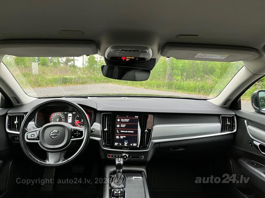 Zils Volvo V90 2019 Tallina, ar dzinēja tilpumu 2.00 L un nobraukumu 146 tūkst. km par 19500 €, foto 14 vietnē AUTOMOTO.COM.LV