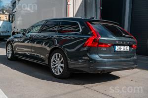 Blue Volvo V90 2019 in Riga, with an engine capacity of 2.00 L and mileage of 172 thousand km for 18700 €, photo 5 on AUTOMOTO.COM.LV