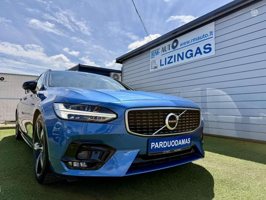 Blue Volvo V90 2019 in Panevezys, with an engine capacity of 1.97 L and mileage of 269 thousand km for 14800 €, photo 5 on AUTOMOTO.COM.LV