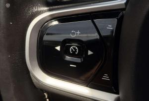 Blue Volvo V90 2019 in Panevezys, with an engine capacity of 1.97 L and mileage of 269 thousand km for 14800 €, photo 19 on AUTOMOTO.COM.LV