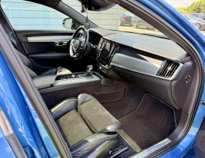 Blue Volvo V90 2019 in Panevezys, with an engine capacity of 1.97 L and mileage of 269 thousand km for 14800 €, photo 20 on AUTOMOTO.COM.LV