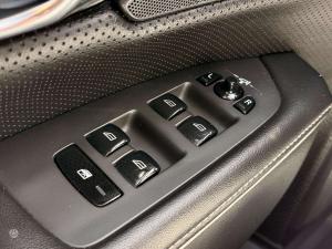 Blue Volvo V90 2019 in Panevezys, with an engine capacity of 1.97 L and mileage of 269 thousand km for 14800 €, photo 35 on AUTOMOTO.COM.LV