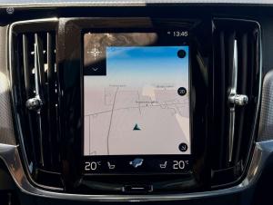 Blue Volvo V90 2019 in Panevezys, with an engine capacity of 1.97 L and mileage of 269 thousand km for 14800 €, photo 40 on AUTOMOTO.COM.LV