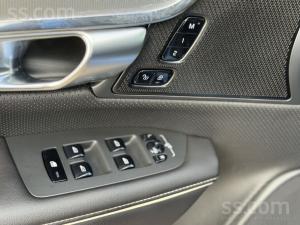 Zils Volvo V90 2019 Rīga, ar dzinēja tilpumu 2.00 L un nobraukumu 267 tūkst. km par 16900 €, foto 6 vietnē AUTOMOTO.COM.LV