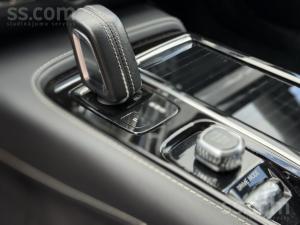 Zils Volvo V90 2019 Rīga, ar dzinēja tilpumu 2.00 L un nobraukumu 267 tūkst. km par 16900 €, foto 13 vietnē AUTOMOTO.COM.LV