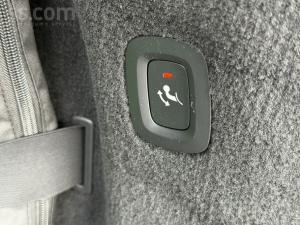Zils Volvo V90 2019 Rīga, ar dzinēja tilpumu 2.00 L un nobraukumu 267 tūkst. km par 16900 €, foto 22 vietnē AUTOMOTO.COM.LV
