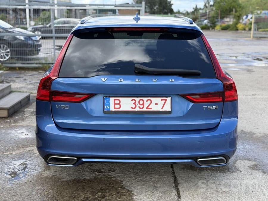 Zils Volvo V90 2019 Rīga, ar dzinēja tilpumu 2.00 L un nobraukumu 267 tūkst. km par 16900 €, foto 27 vietnē AUTOMOTO.COM.LV