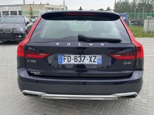 Zils Volvo V90 2019 Tauragė, ar dzinēja tilpumu 1.97 L un nobraukumu 318 tūkst. km par 14900 €, foto 7 vietnē AUTOMOTO.COM.LV