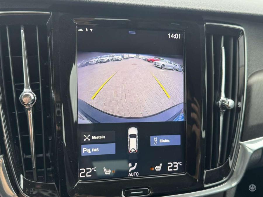 Zils Volvo V90 2019 Tauragė, ar dzinēja tilpumu 1.97 L un nobraukumu 318 tūkst. km par 14900 €, foto 20 vietnē AUTOMOTO.COM.LV