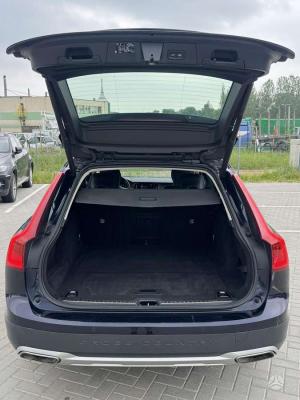 Zils Volvo V90 2019 Tauragė, ar dzinēja tilpumu 1.97 L un nobraukumu 318 tūkst. km par 14900 €, foto 22 vietnē AUTOMOTO.COM.LV