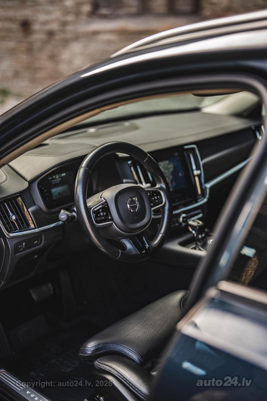 Zils Volvo V90 2019 Tallina, ar dzinēja tilpumu 2.00 L un nobraukumu 157 tūkst. km par 27990 €, foto 6 vietnē AUTOMOTO.COM.LV