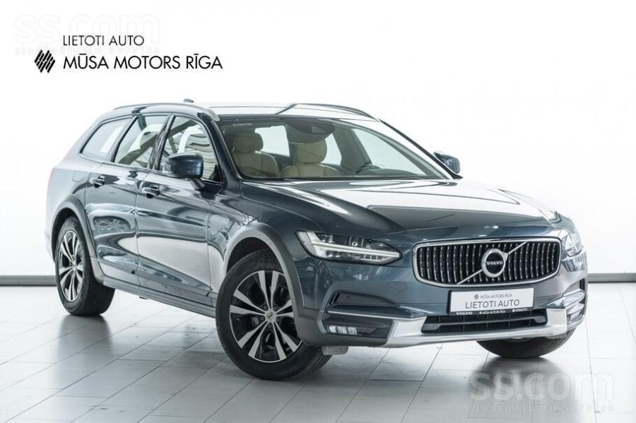 Blue Volvo V90 2020 in Riga, with an engine capacity of 2.00 L and mileage of 222 thousand km for 19900 €, photo 10 on AUTOMOTO.COM.LV