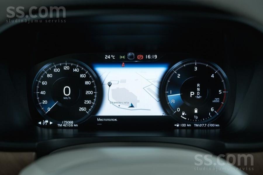 Zils Volvo V90 2020 Rīga, ar dzinēja tilpumu 2.00 L un nobraukumu 175 tūkst. km par 20900 €, foto 13 vietnē AUTOMOTO.COM.LV