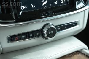 Zils Volvo V90 2020 Rīga, ar dzinēja tilpumu 2.00 L un nobraukumu 175 tūkst. km par 20900 €, foto 16 vietnē AUTOMOTO.COM.LV