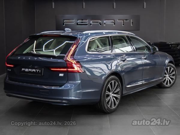 Zils Volvo V90 2021 Tallina, ar dzinēja tilpumu 2.00 L un nobraukumu 71 tūkst. km par 36800 €, foto 2 vietnē AUTOMOTO.COM.LV