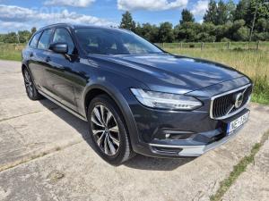 Blue Volvo V90 2021 in Jelgava, with an engine capacity of 2.00 L and mileage of 172 thousand km for 24900 €, photo  on AUTOMOTO.COM.LV