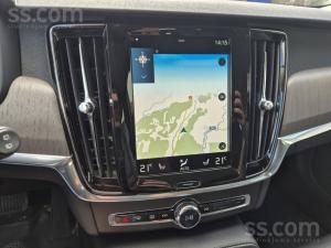 Blue Volvo V90 2021 in Jelgava, with an engine capacity of 2.00 L and mileage of 172 thousand km for 24900 €, photo 13 on AUTOMOTO.COM.LV