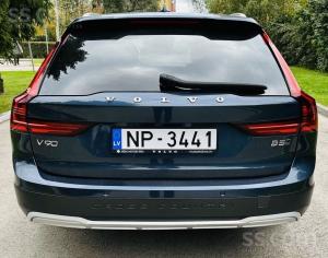 Zils Volvo V90 2021 Rīga, ar dzinēja tilpumu 2.00 L un nobraukumu 62 tūkst. km par 31900 €, foto 7 vietnē AUTOMOTO.COM.LV