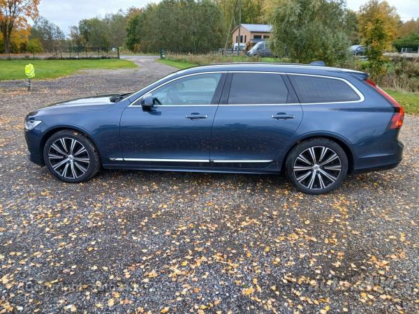 Zils Volvo V90 2021 Tartu, ar dzinēja tilpumu 2.00 L un nobraukumu 190 tūkst. km par 21900 €, foto 9 vietnē AUTOMOTO.COM.LV
