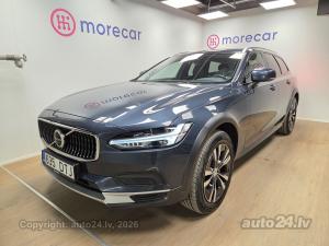 Blue Volvo V90 2022 in Tallinn, with an engine capacity of 2.00 L and mileage of 88 thousand km for 34900 €, photo 4 on AUTOMOTO.COM.LV