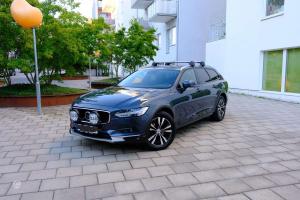 Zils Volvo V90 2022 Šauļi, ar dzinēja tilpumu 2.00 L un nobraukumu 287 tūkst. km par 17300 €, foto  vietnē AUTOMOTO.COM.LV