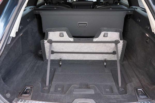 Zils Volvo V90 2022 Šauļi, ar dzinēja tilpumu 2.00 L un nobraukumu 287 tūkst. km par 17300 €, foto 9 vietnē AUTOMOTO.COM.LV