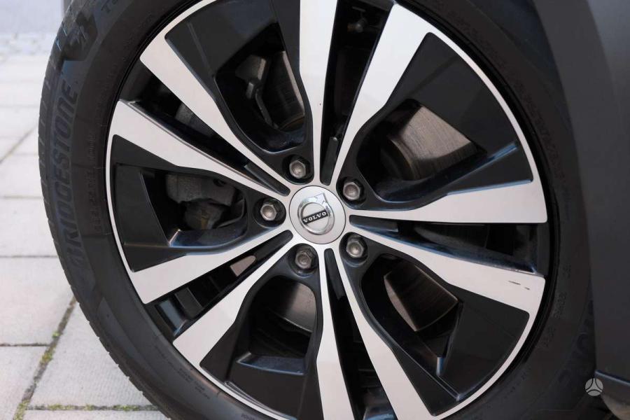 Zils Volvo V90 2022 Šauļi, ar dzinēja tilpumu 2.00 L un nobraukumu 287 tūkst. km par 17300 €, foto 11 vietnē AUTOMOTO.COM.LV