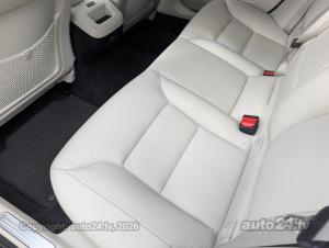 Zils Volvo V90 2023 Tallina, ar dzinēja tilpumu 2.00 L un nobraukumu 42 tūkst. km par 51990 €, foto 12 vietnē AUTOMOTO.COM.LV