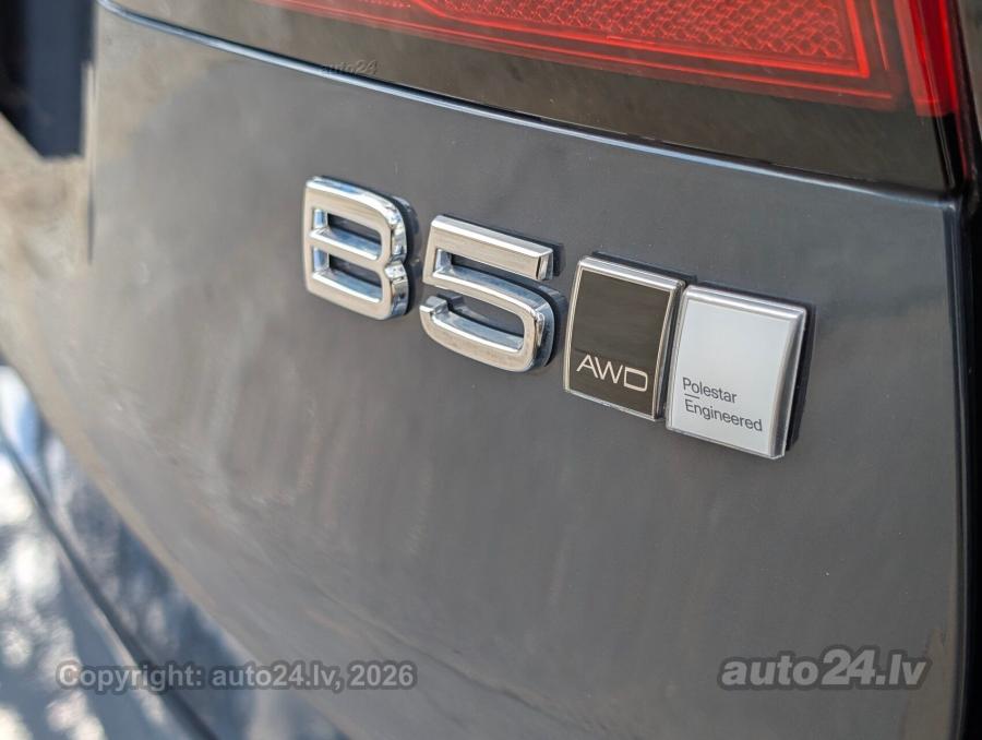 Zils Volvo V90 2023 Tallina, ar dzinēja tilpumu 2.00 L un nobraukumu 42 tūkst. km par 51990 €, foto 14 vietnē AUTOMOTO.COM.LV