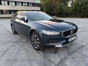 Zils Volvo V90 2023 Tallina, ar dzinēja tilpumu 2.00 L un nobraukumu 43 tūkst. km par 42900 €, foto  vietnē AUTOMOTO.COM.LV