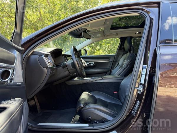 Brūns Volvo V90 2017 Rēzekne, ar dzinēja tilpumu 2.00 L un nobraukumu 162 tūkst. km par 21990 €, foto 10 vietnē AUTOMOTO.COM.LV