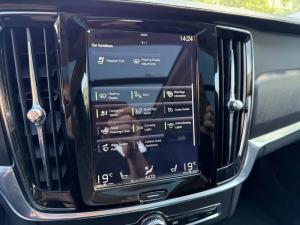 Brūns Volvo V90 2017 Rēzekne, ar dzinēja tilpumu 2.00 L un nobraukumu 162 tūkst. km par 21990 €, foto 21 vietnē AUTOMOTO.COM.LV
