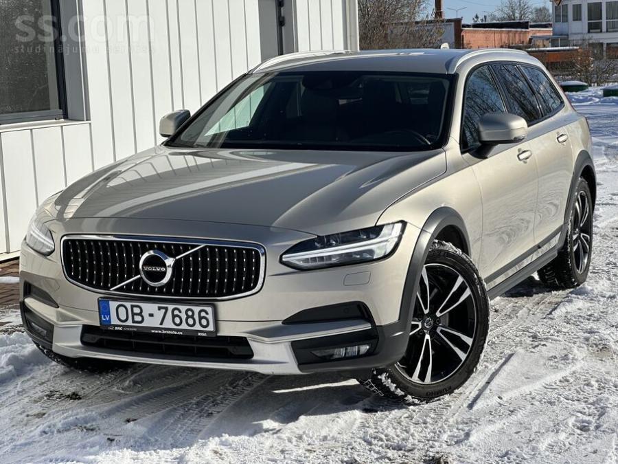 Brūns Volvo V90 2019 Rīga, ar dzinēja tilpumu 2.00 L un nobraukumu 203 tūkst. km par 22100 €, foto 1 vietnē AUTOMOTO.COM.LV