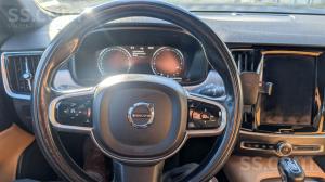 Brown Volvo V90 2017 in Riga, with an engine capacity of 2.00 L and mileage of 190 thousand km for 16200 €, photo 9 on AUTOMOTO.COM.LV