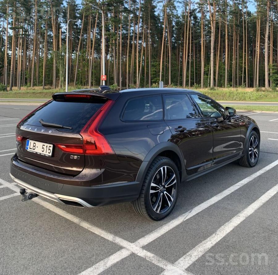 Brūns Volvo V90 2017 Aizkraukle, ar dzinēja tilpumu 2.00 L un nobraukumu 267 tūkst. km par 21400 €, foto 5 vietnē AUTOMOTO.COM.LV