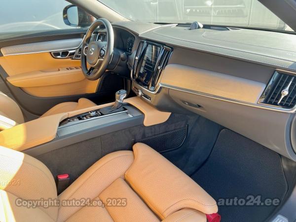 Brūns Volvo V90 2017 Tallina, ar dzinēja tilpumu 2.00 L un nobraukumu 229 tūkst. km par 21999 €, foto 11 vietnē AUTOMOTO.COM.LV