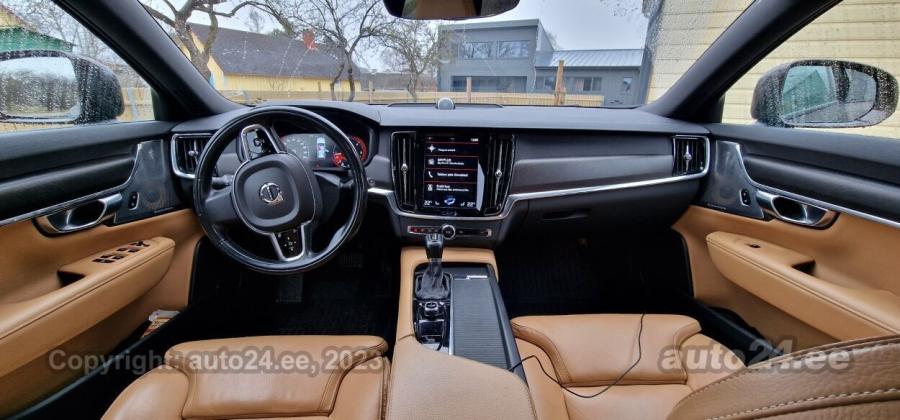 Brūns Volvo V90 2017 Kuresāre, ar dzinēja tilpumu 2.00 L un nobraukumu 180 tūkst. km par 22500 €, foto 6 vietnē AUTOMOTO.COM.LV