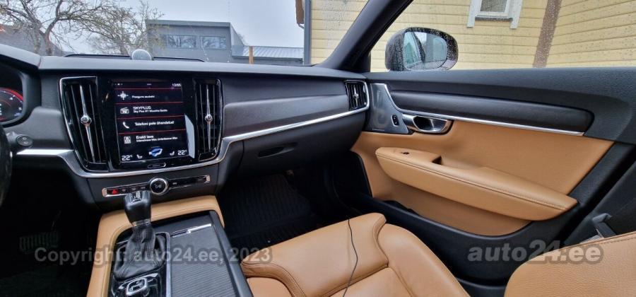 Brūns Volvo V90 2017 Kuresāre, ar dzinēja tilpumu 2.00 L un nobraukumu 180 tūkst. km par 22500 €, foto 7 vietnē AUTOMOTO.COM.LV