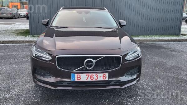 Brown Volvo V90 2017 in Riga, with an engine capacity of 2.00 L and mileage of 245 thousand km for 14500 €, photo 2 on AUTOMOTO.COM.LV