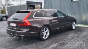 Brown Volvo V90 2017 in Riga, with an engine capacity of 2.00 L and mileage of 245 thousand km for 14500 €, photo 16 on AUTOMOTO.COM.LV