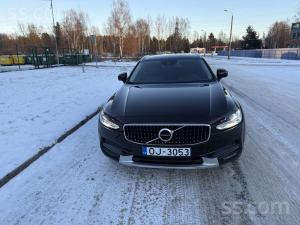 Brown Volvo V90 2017 in Riga, with an engine capacity of 2.00 L and mileage of 202 thousand km for 20500 €, photo 3 on AUTOMOTO.COM.LV