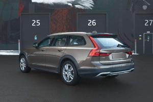 Brūns Volvo V90 2017 Kauņa, ar dzinēja tilpumu 1.97 L un nobraukumu 272 tūkst. km par 18800 €, foto 5 vietnē AUTOMOTO.COM.LV