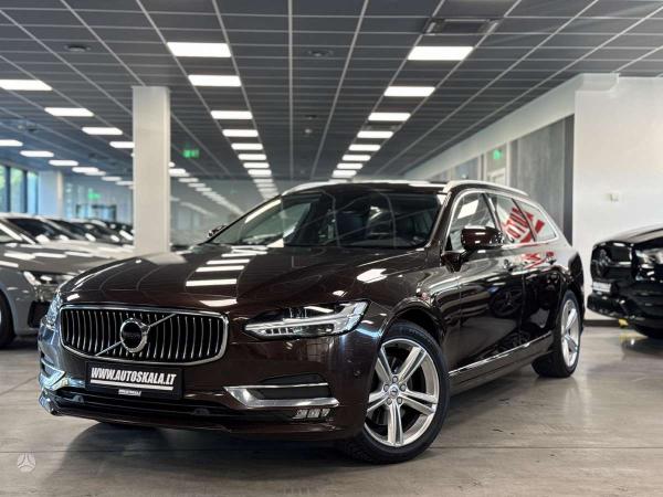 Brown Volvo V90 2017 in Klaipeda, with an engine capacity of 1.97 L and mileage of 326 thousand km for 16750 €, photo 8 on AUTOMOTO.COM.LV