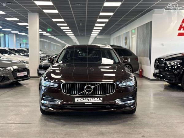 Brown Volvo V90 2017 in Klaipeda, with an engine capacity of 2.00 L and mileage of 326 thousand km for 16750 €, photo 2 on AUTOMOTO.COM.LV