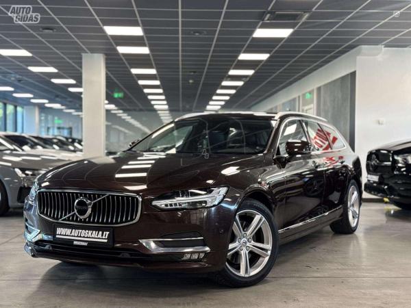 Brown Volvo V90 2017 in Klaipeda, with an engine capacity of 2.00 L and mileage of 326 thousand km for 16750 €, photo 8 on AUTOMOTO.COM.LV