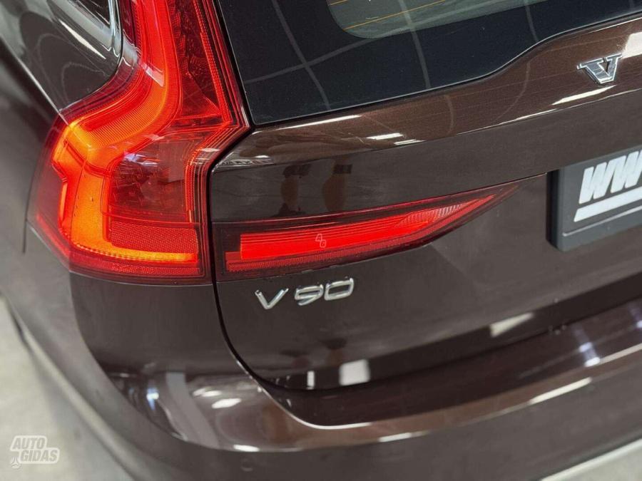 Brūns Volvo V90 2017 Klaipėda, ar dzinēja tilpumu 2.00 L un nobraukumu 326 tūkst. km par 16750 €, foto 9 vietnē AUTOMOTO.COM.LV